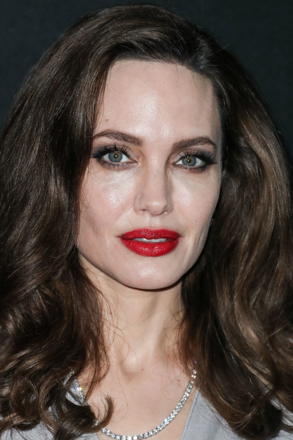 Angelina Jolie Makeup Red Lips