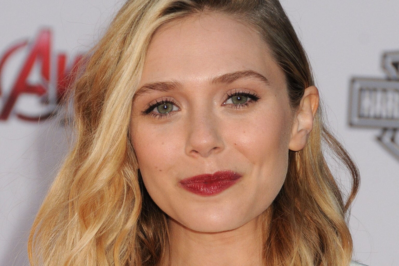 Elizabeth Olsen’s Hair From the ‘Avengers: Age of Ultron’ Premiere