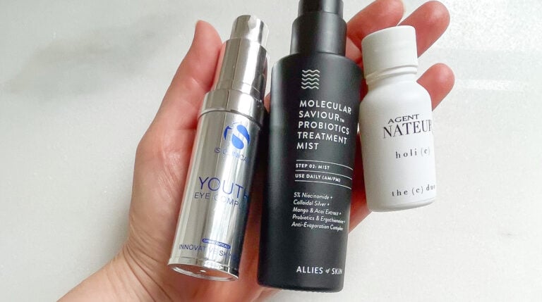 What Is Face Mist and How to Use It 12 Ways