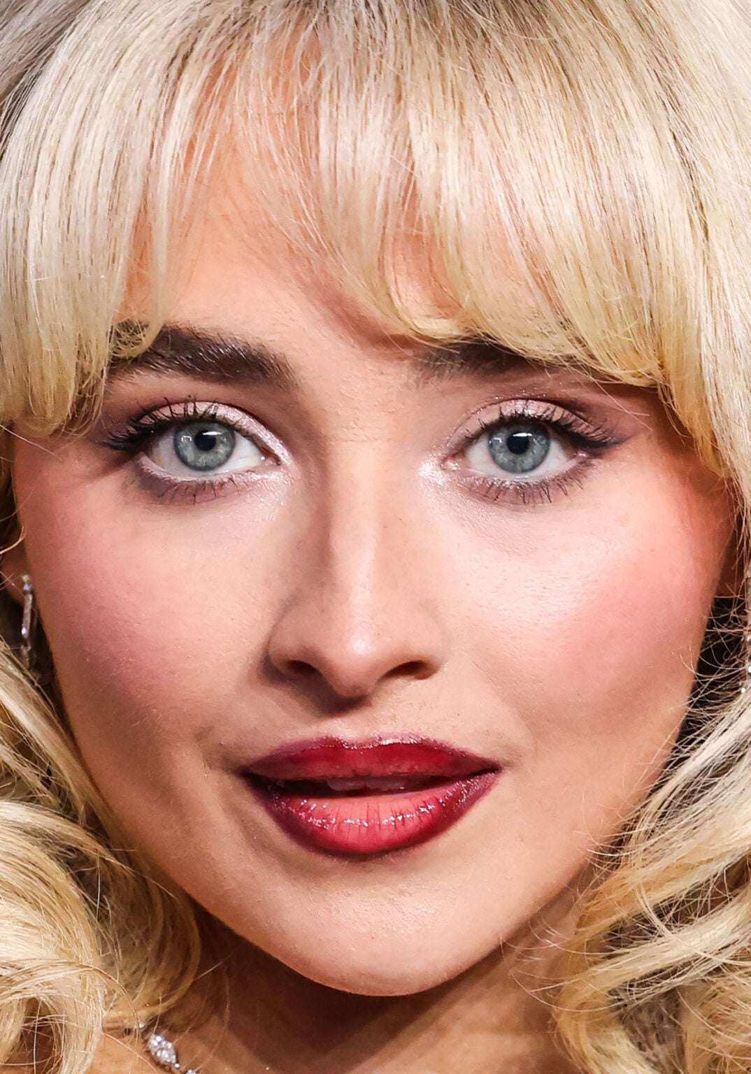 47 Red Lipstick Looks From Celebrities to Try Now